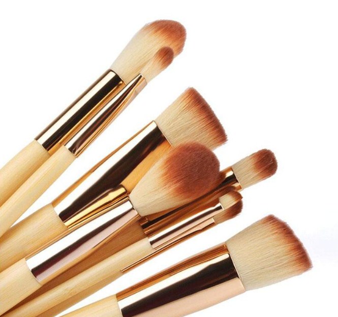 Do You Know the Origin and Evolution of Makeup Brushes? - Fay Brush